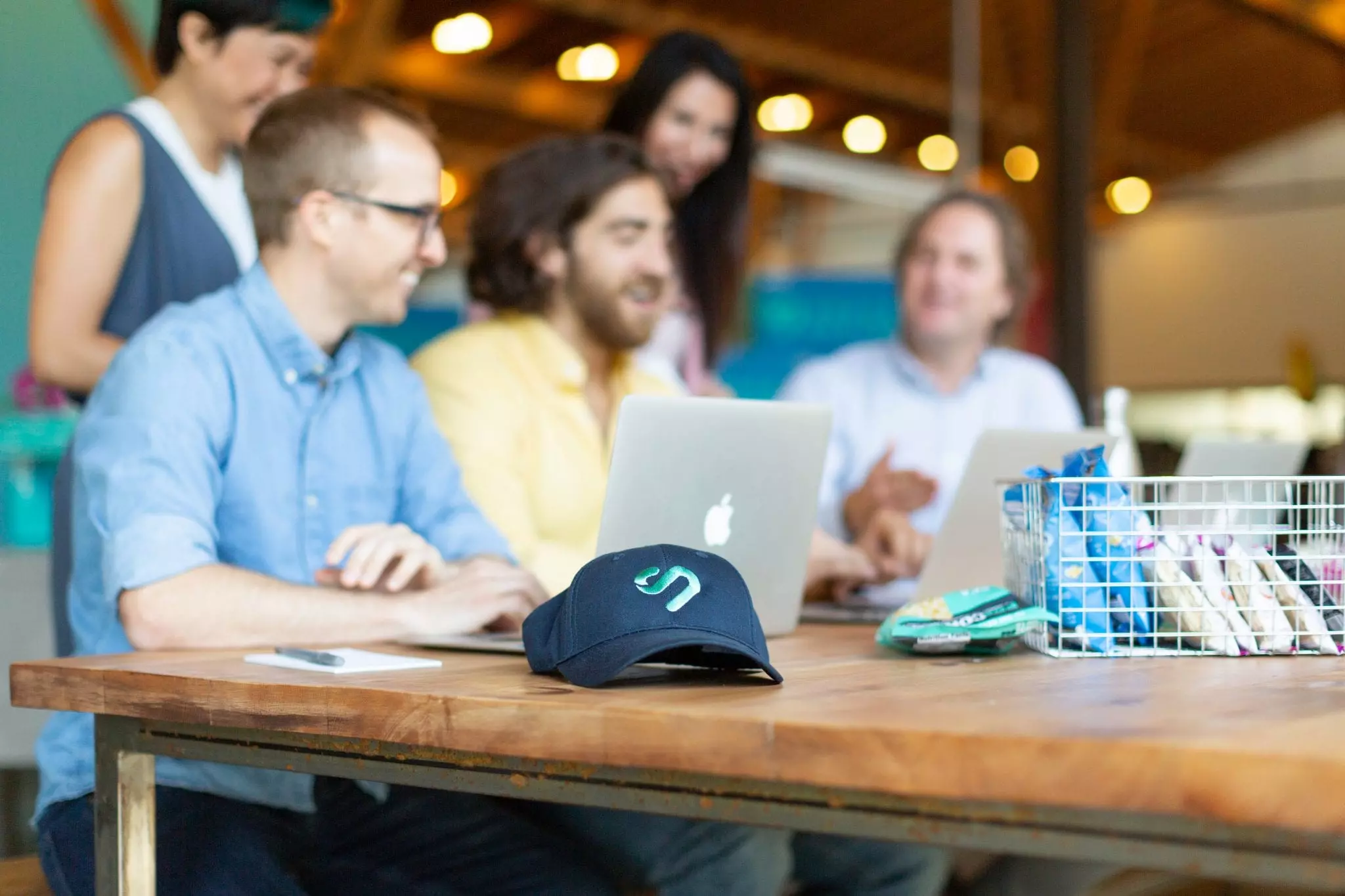 38 Best Swag Bag Ideas For Work, Events, & Clients [2025]