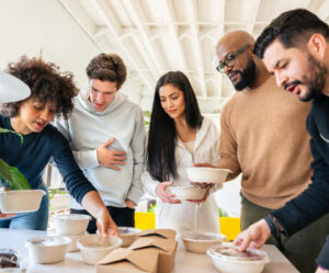 19 Fun Ways To Celebrate the 4th Of July At Work 🎆