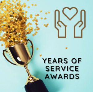 17 Types of Employee Rewards 🏆 (2025 Guide)