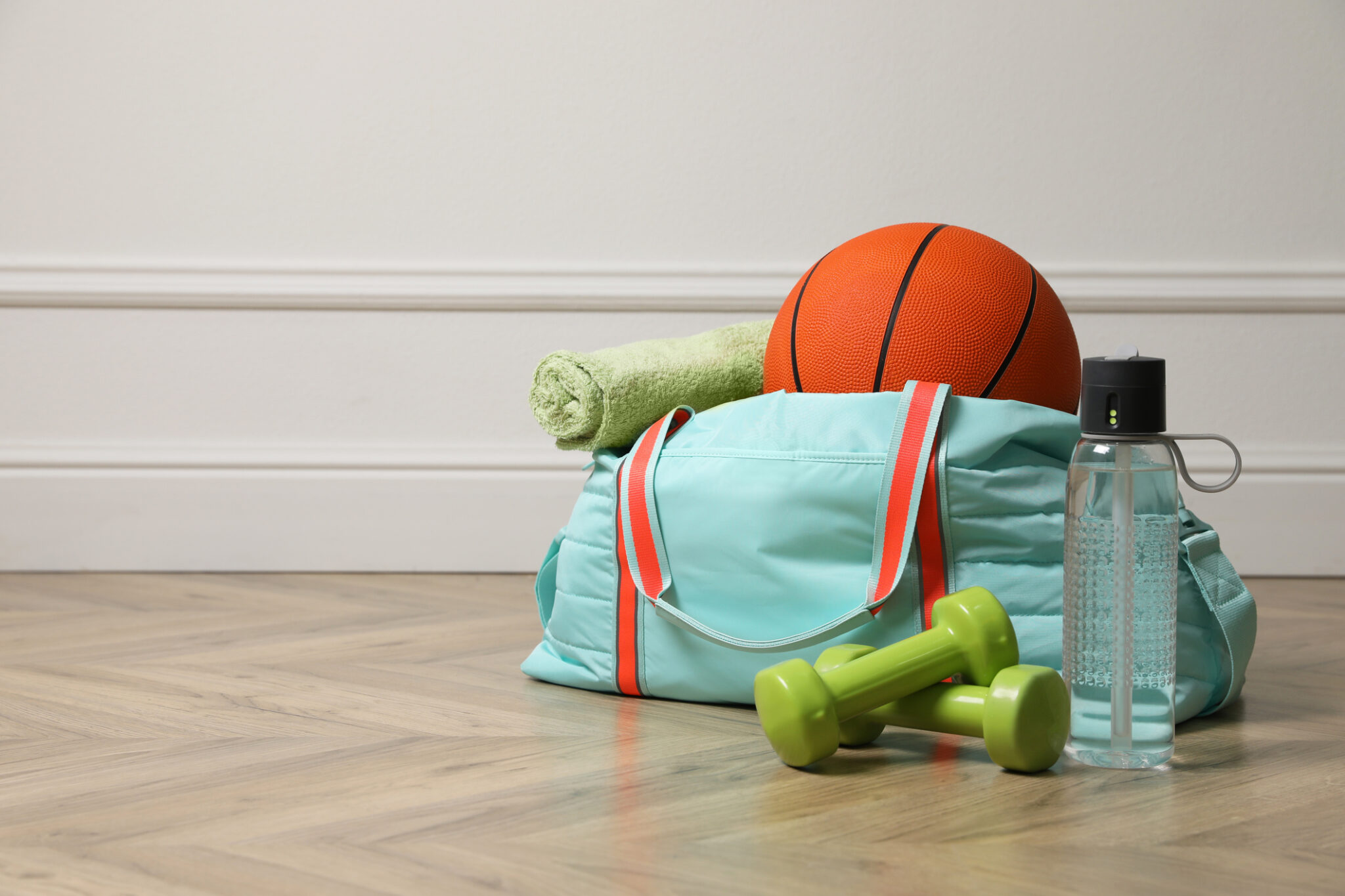 38 Best Swag Bag Ideas For Work, Events, & Clients [2026]